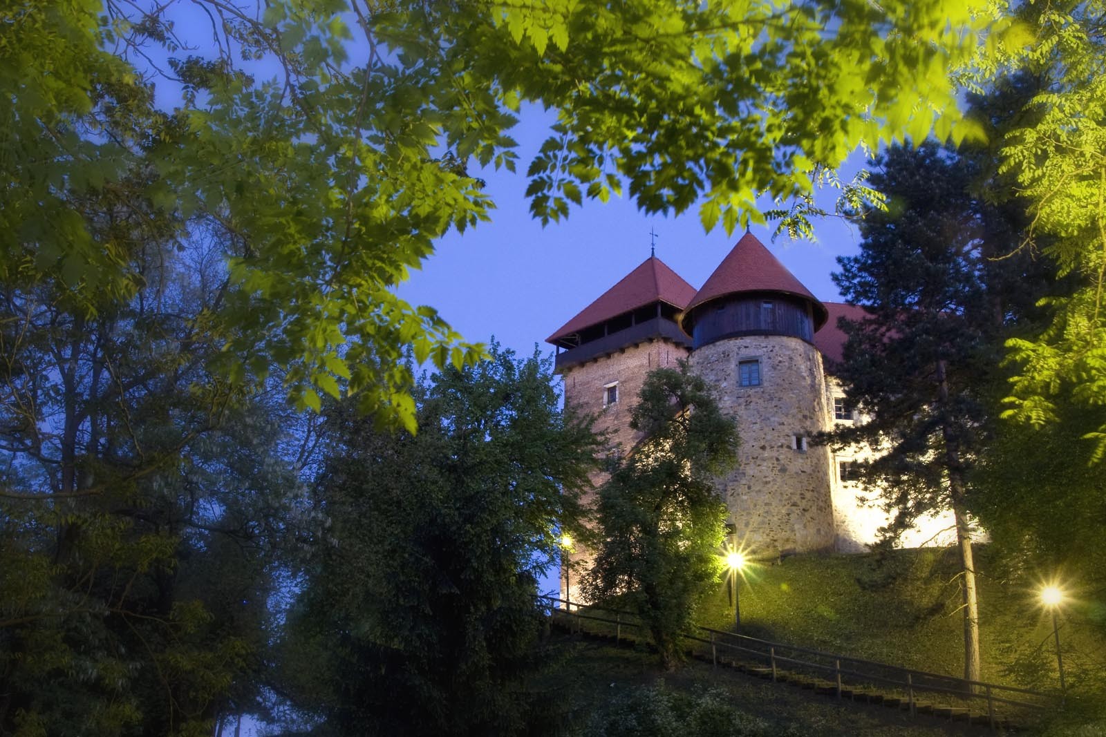 "Stari grad Dubovac" | KAfotka